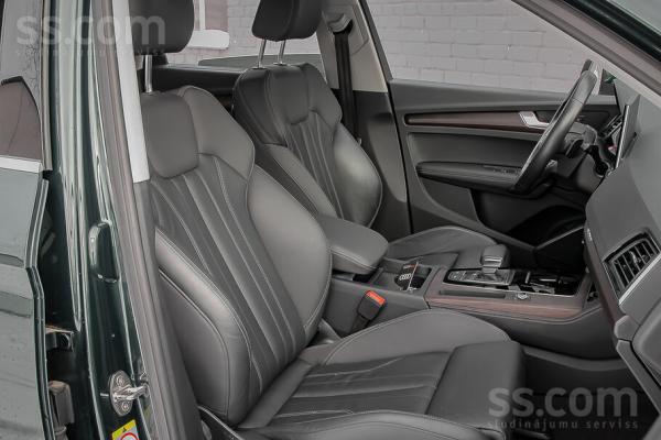 Zaļš Audi Q5 2022 Tukums, ar dzinēja tilpumu 2.00 L un nobraukumu 45 tūkst. km par 35990 €, foto 10 vietnē AUTOMOTO.COM.LV