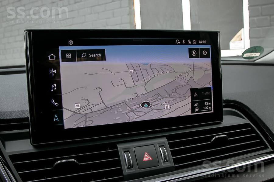 Zaļš Audi Q5 2022 Tukums, ar dzinēja tilpumu 2.00 L un nobraukumu 45 tūkst. km par 35990 €, foto 24 vietnē AUTOMOTO.COM.LV