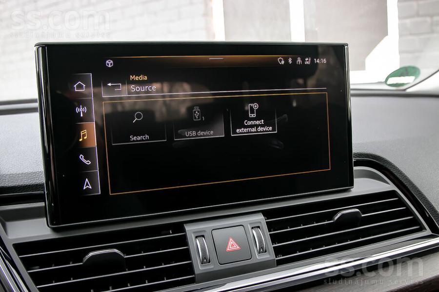 Zaļš Audi Q5 2022 Tukums, ar dzinēja tilpumu 2.00 L un nobraukumu 45 tūkst. km par 35990 €, foto 25 vietnē AUTOMOTO.COM.LV