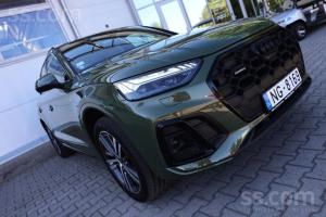 Green Audi Q5 2022 in Riga, with an engine capacity of 2.00 L and mileage of 0 thousand km for 32995 €, photo 6 on AUTOMOTO.COM.LV