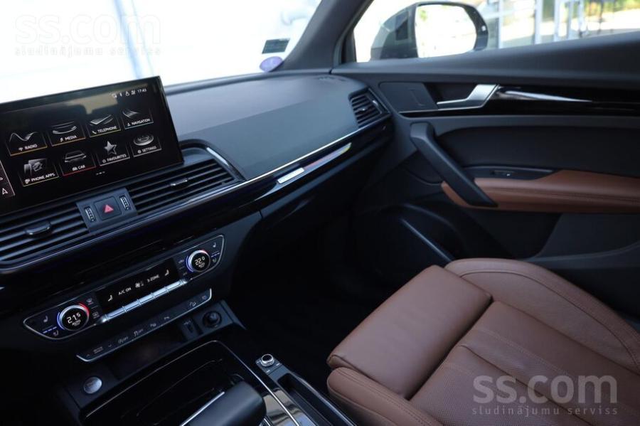 Green Audi Q5 2022 in Riga, with an engine capacity of 2.00 L and mileage of 0 thousand km for 32995 €, photo 13 on AUTOMOTO.COM.LV