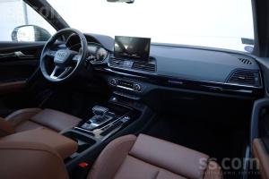 Green Audi Q5 2022 in Riga, with an engine capacity of 2.00 L and mileage of 0 thousand km for 32995 €, photo 16 on AUTOMOTO.COM.LV