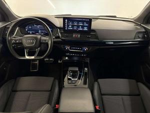 Green Audi Q5 2023 in Marijampole, with an engine capacity of 1.97 L and mileage of 244 thousand km for 27999 €, photo 16 on AUTOMOTO.COM.LV