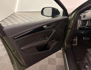 Green Audi Q5 2023 in Marijampole, with an engine capacity of 1.97 L and mileage of 244 thousand km for 27999 €, photo 17 on AUTOMOTO.COM.LV