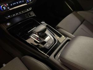 Green Audi Q5 2023 in Marijampole, with an engine capacity of 1.97 L and mileage of 244 thousand km for 27999 €, photo 28 on AUTOMOTO.COM.LV