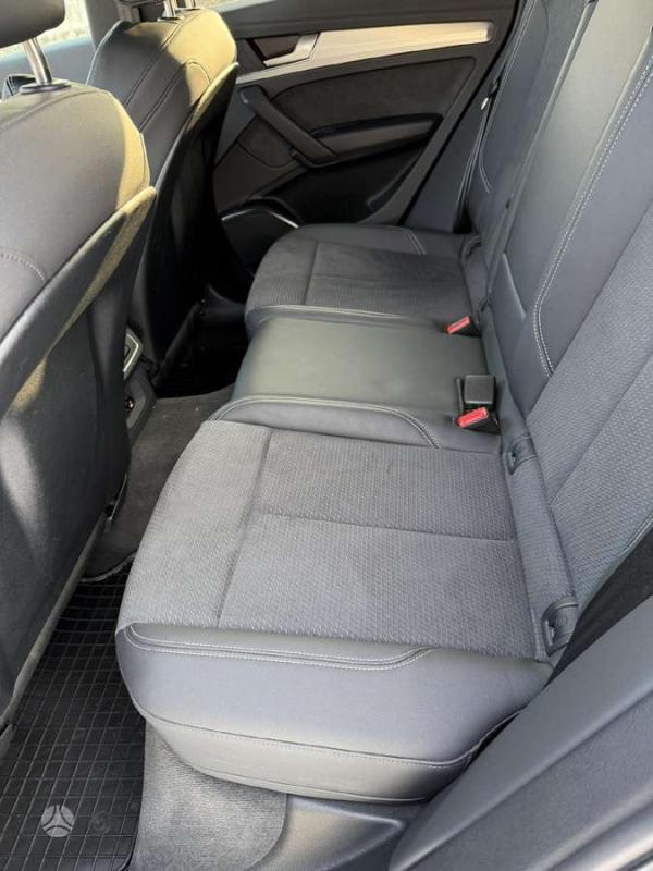 Green Audi Q5 2024 in Kaunas, with an engine capacity of 1.97 L and mileage of 33 thousand km for 44900 €, photo 11 on AUTOMOTO.COM.LV