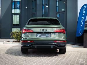 Green Audi Q5 2024 in Marijampole, with an engine capacity of 2.00 L and mileage of 38 thousand km for 40450 €, photo 12 on AUTOMOTO.COM.LV