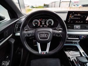 Green Audi Q5 2024 in Marijampole, with an engine capacity of 2.00 L and mileage of 38 thousand km for 40450 €, photo 19 on AUTOMOTO.COM.LV