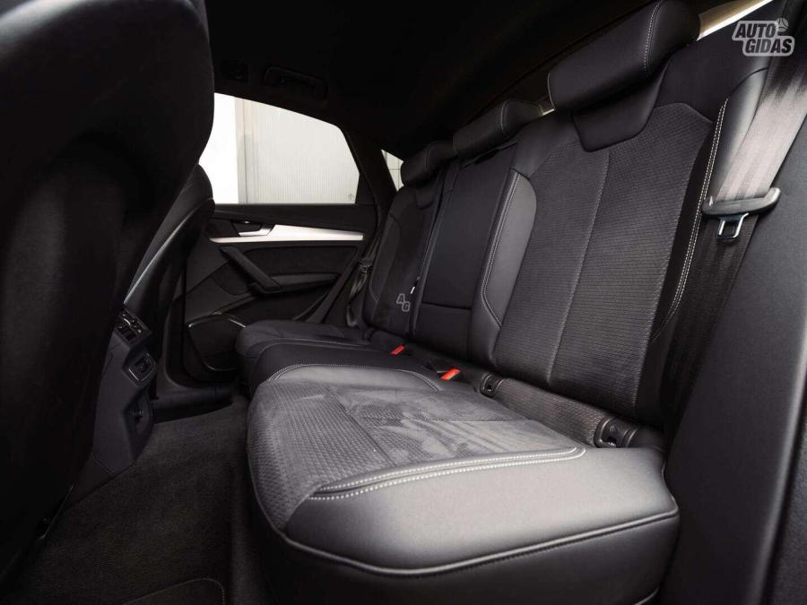 Green Audi Q5 2024 in Marijampole, with an engine capacity of 2.00 L and mileage of 38 thousand km for 40450 €, photo 33 on AUTOMOTO.COM.LV