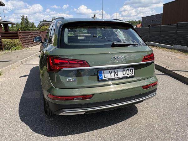 Zaļš Audi Q5 2024 Viļņa, ar dzinēja tilpumu 1.97 L un nobraukumu 48 tūkst. km par 34500 €, foto 6 vietnē AUTOMOTO.COM.LV