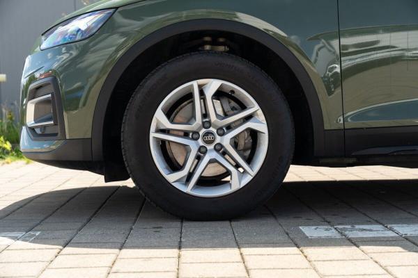 Green Audi Q5 2024 in Vilnius, with an engine capacity of 2.00 L and mileage of 23 thousand km for 39000 €, photo 3 on AUTOMOTO.COM.LV