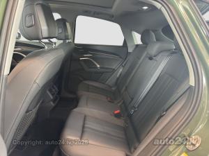 Zaļš Audi Q5 2026 Tallina, ar dzinēja tilpumu 2.00 L un nobraukumu 5 tūkst. km par 67900 €, foto 9 vietnē AUTOMOTO.COM.LV