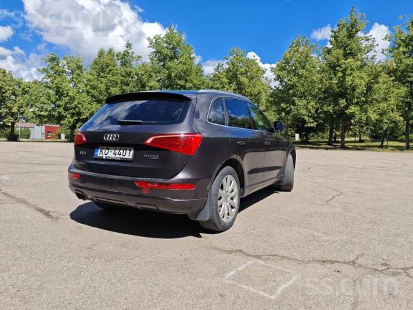 Pelēks Audi Q5 2008 Tukums, ar dzinēja tilpumu 2.00 L un nobraukumu 288 tūkst. km par 7500 €, foto 2 vietnē AUTOMOTO.COM.LV