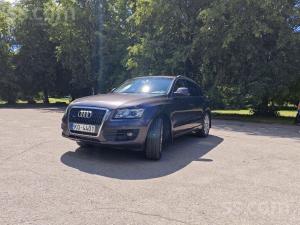 Grey Audi Q5 2008 in Tukums, with an engine capacity of 2.00 L and mileage of 288 thousand km for 7500 €, photo 5 on AUTOMOTO.COM.LV