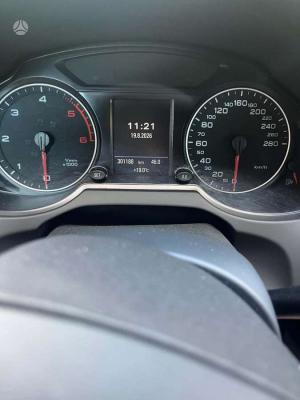 Grey Audi Q5 2008 in Panevezys, with an engine capacity of 2.97 L and mileage of 301 thousand km for 8700 €, photo 9 on AUTOMOTO.COM.LV