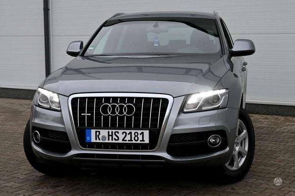 Pelēks Audi Q5 2009 Kretinga, ar dzinēja tilpumu 2.97 L un nobraukumu 292 tūkst. km par 9799 €, foto 2 vietnē AUTOMOTO.COM.LV