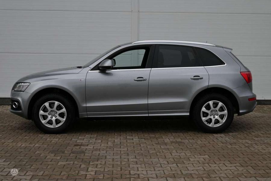 Pelēks Audi Q5 2009 Kretinga, ar dzinēja tilpumu 2.97 L un nobraukumu 292 tūkst. km par 9799 €, foto 12 vietnē AUTOMOTO.COM.LV