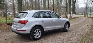 Grey Audi Q5 2009 in Kaunas, with an engine capacity of 1.97 L and mileage of 398 thousand km for 8900 €, photo 4 on AUTOMOTO.COM.LV