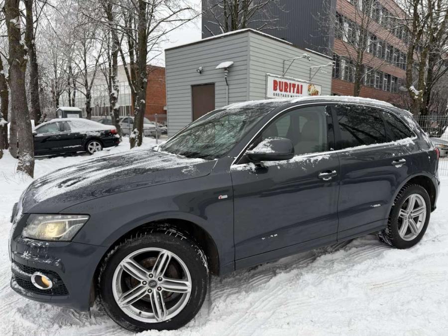 Grey Audi Q5 2009 in Kaunas, with an engine capacity of 1.97 L and mileage of 373 thousand km for 7950 €, photo 9 on AUTOMOTO.COM.LV