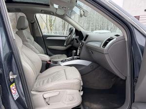 Grey Audi Q5 2009 in Kaunas, with an engine capacity of 1.97 L and mileage of 373 thousand km for 7950 €, photo 13 on AUTOMOTO.COM.LV