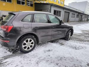 Pelēks Audi Q5 2009 Kauņa, ar dzinēja tilpumu 2.97 L un nobraukumu 283 tūkst. km par 8500 €, foto 4 vietnē AUTOMOTO.COM.LV
