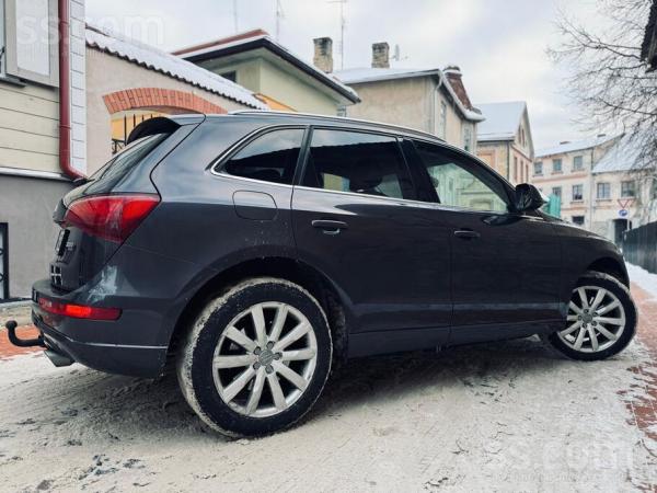 Grey Audi Q5 2009 in Cesis, with an engine capacity of 3.00 L and mileage of 0 thousand km for 8500 €, photo 6 on AUTOMOTO.COM.LV