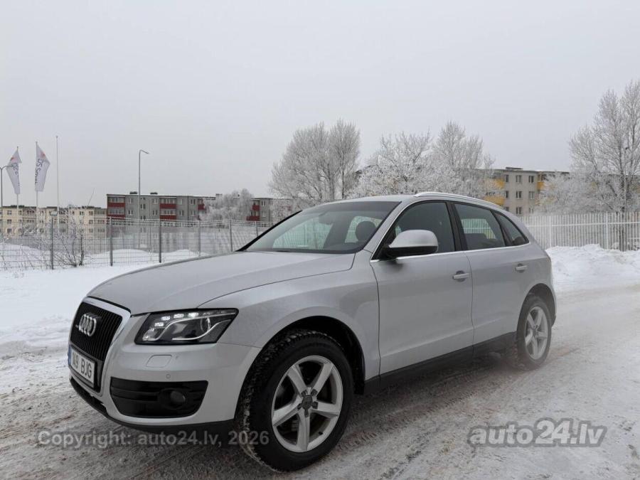 Pelēks Audi Q5 2009 Tallina, ar dzinēja tilpumu 3.00 L un nobraukumu 301 tūkst. km par 5999 €, foto 4 vietnē AUTOMOTO.COM.LV