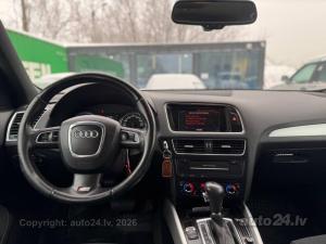 Pelēks Audi Q5 2009 Tallina, ar dzinēja tilpumu 3.00 L un nobraukumu 301 tūkst. km par 5999 €, foto 18 vietnē AUTOMOTO.COM.LV
