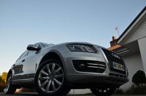 Grey Audi Q5 2009 in Kaunas, with an engine capacity of 2.00 L and mileage of 235 thousand km for 8950 €, photo 13 on AUTOMOTO.COM.LV
