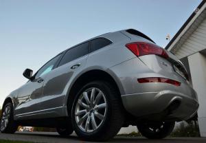 Grey Audi Q5 2009 in Kaunas, with an engine capacity of 2.00 L and mileage of 235 thousand km for 8950 €, photo 21 on AUTOMOTO.COM.LV