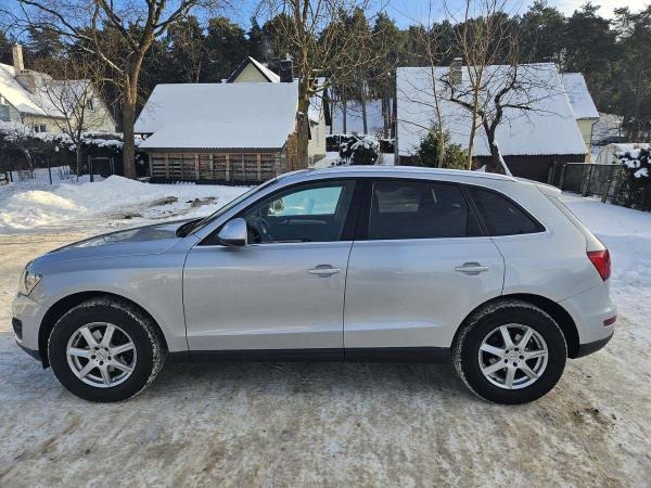 Pelēks Audi Q5 2009 Anykščiai, ar dzinēja tilpumu 1.98 L un nobraukumu 176 tūkst. km par 8300 €, foto 6 vietnē AUTOMOTO.COM.LV