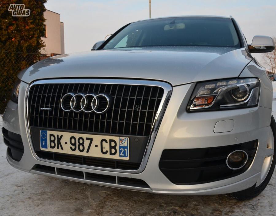 Pelēks Audi Q5 2009 Kauņa, ar dzinēja tilpumu 2.00 L un nobraukumu 235 tūkst. km par 8950 €, foto 26 vietnē AUTOMOTO.COM.LV
