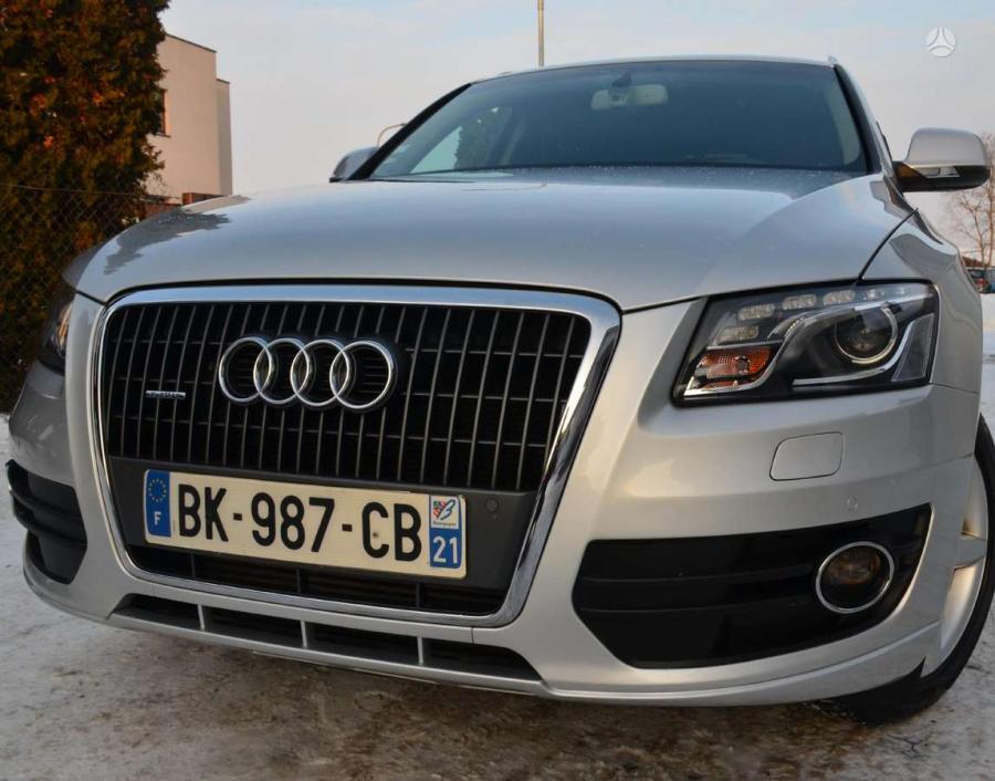 Pelēks Audi Q5 2009 Kauņa, ar dzinēja tilpumu 2.00 L un nobraukumu 235 tūkst. km par 8950 €, foto 26 vietnē AUTOMOTO.COM.LV