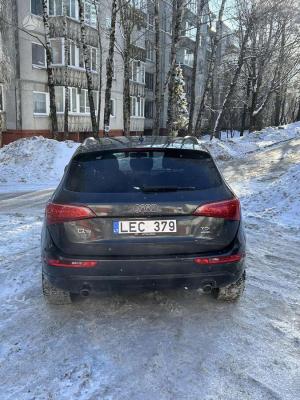 Grey Audi Q5 2009 in Vilnius, with an engine capacity of 2.97 L and mileage of 346 thousand km for 6800 €, photo 6 on AUTOMOTO.COM.LV