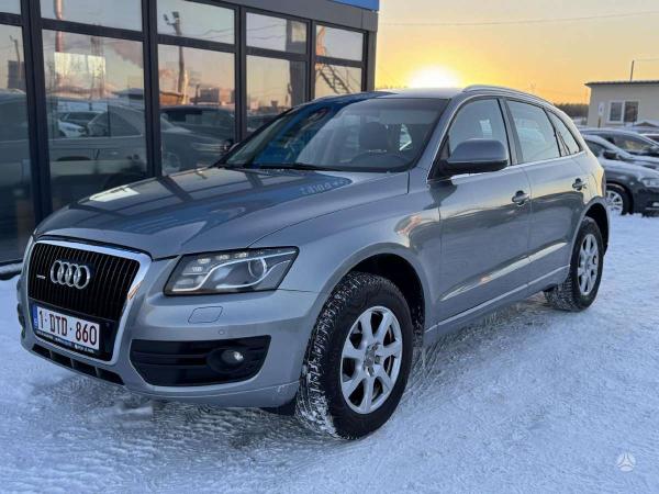 Pelēks Audi Q5 2009 Viļņa, ar dzinēja tilpumu 2.00 L un nobraukumu 239 tūkst. km par 7950 €, foto 1 vietnē AUTOMOTO.COM.LV