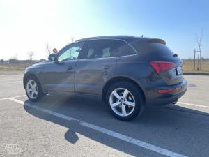 Grey Audi Q5 2009 in Siauliai, with an engine capacity of 3.00 L and mileage of 315 thousand km for 7400 €, photo 6 on AUTOMOTO.COM.LV