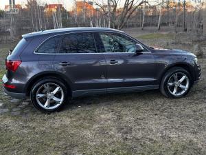 Pelēks Audi Q5 2009 Šauļi, ar dzinēja tilpumu 3.00 L un nobraukumu 390 tūkst. km par 6700 €, foto 2 vietnē AUTOMOTO.COM.LV