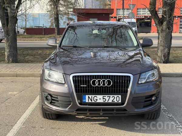 Pelēks Audi Q5 2009 Rīga, ar dzinēja tilpumu 3.00 L un nobraukumu 324 tūkst. km par 10100 €, foto 3 vietnē AUTOMOTO.COM.LV