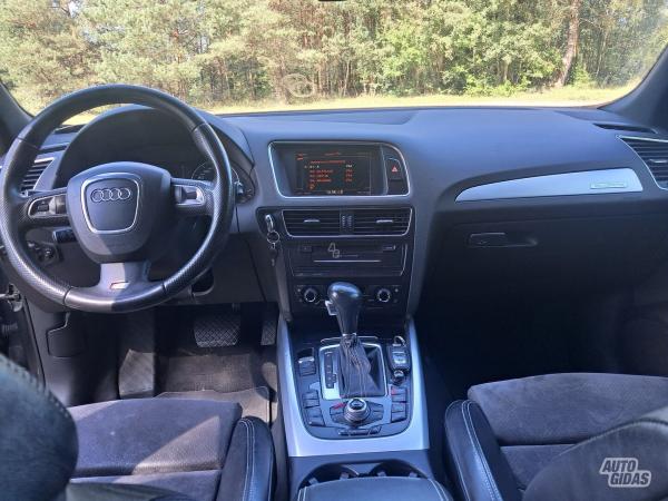 Pelēks Audi Q5 2009 Viļņa, ar dzinēja tilpumu 3.00 L un nobraukumu 307 tūkst. km par 7750 €, foto 5 vietnē AUTOMOTO.COM.LV