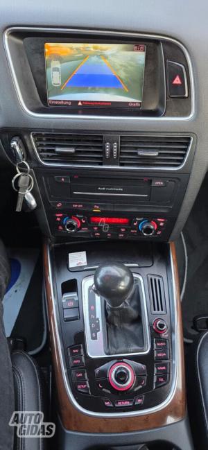Pelēks Audi Q5 2009 Šauļi, ar dzinēja tilpumu 3.00 L un nobraukumu 280 tūkst. km par 7950 €, foto 15 vietnē AUTOMOTO.COM.LV