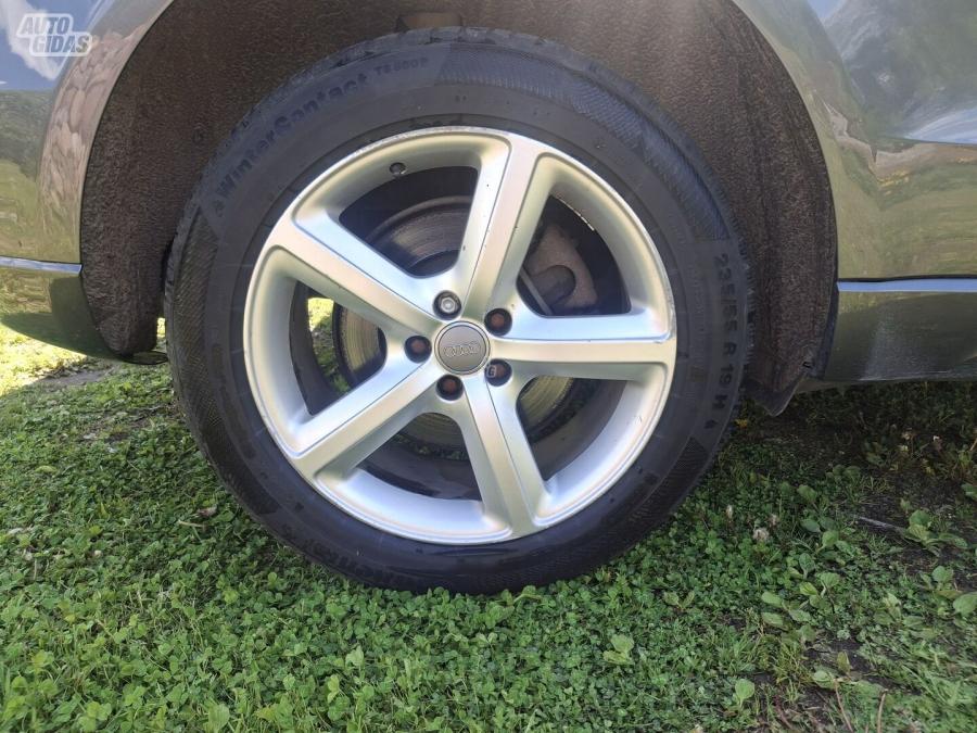 Grey Audi Q5 2009 in Prienai, with an engine capacity of 3.00 L and mileage of 313 thousand km for 6160 €, photo 13 on AUTOMOTO.COM.LV