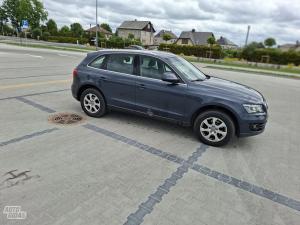 Grey Audi Q5 2009 in Kaunas, with an engine capacity of 2.00 L and mileage of 277 thousand km for 8800 €, photo 12 on AUTOMOTO.COM.LV