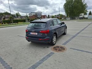 Grey Audi Q5 2009 in Kaunas, with an engine capacity of 2.00 L and mileage of 277 thousand km for 8800 €, photo 17 on AUTOMOTO.COM.LV