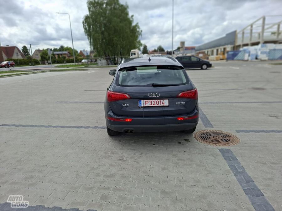 Grey Audi Q5 2009 in Kaunas, with an engine capacity of 2.00 L and mileage of 277 thousand km for 8800 €, photo 18 on AUTOMOTO.COM.LV