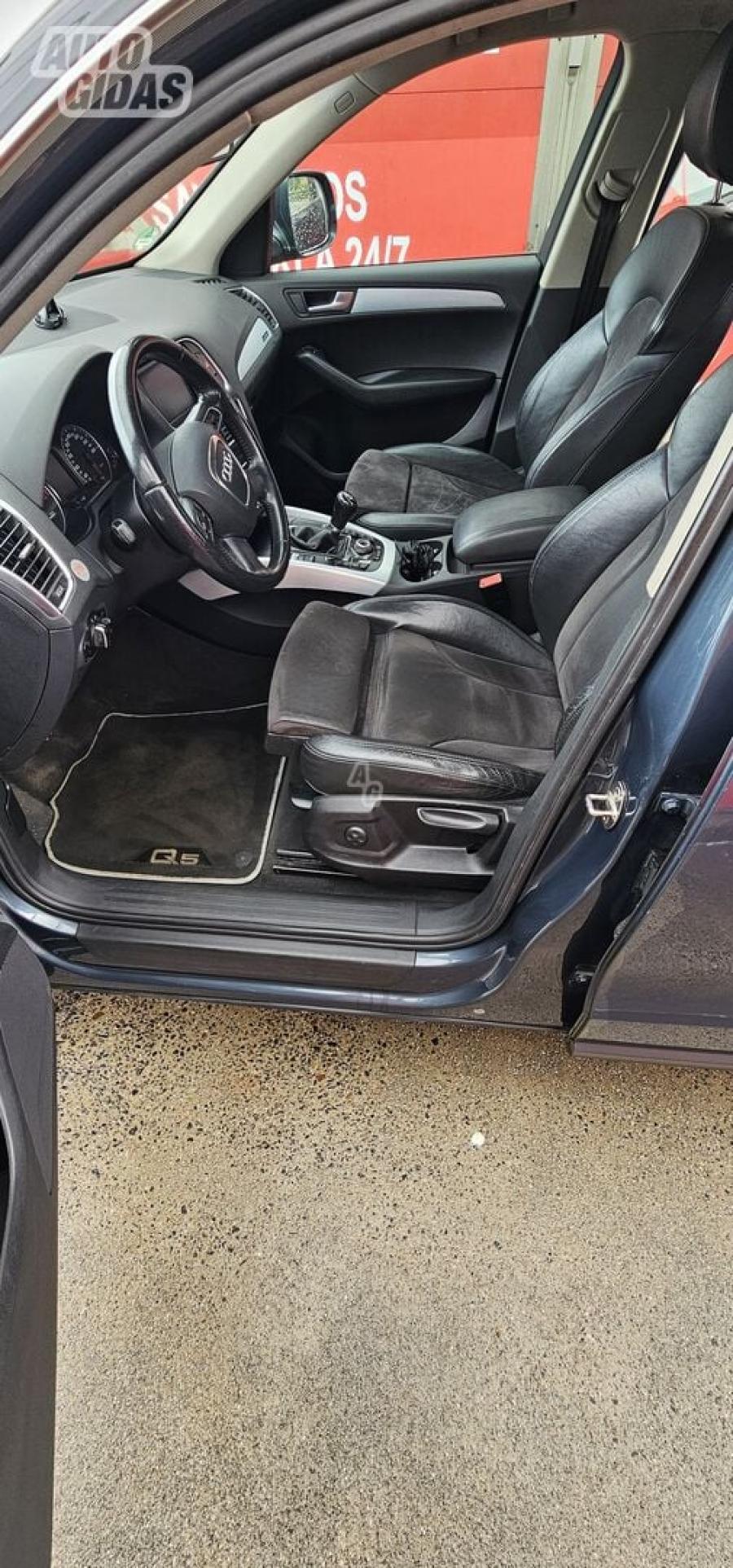 Grey Audi Q5 2009 in Kaunas, with an engine capacity of 2.00 L and mileage of 277 thousand km for 8800 €, photo 34 on AUTOMOTO.COM.LV
