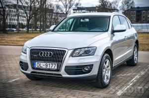 Grey Audi Q5 2009 in Riga, with an engine capacity of 3.00 L and mileage of 0 thousand km for 7990 €, photo  on AUTOMOTO.COM.LV