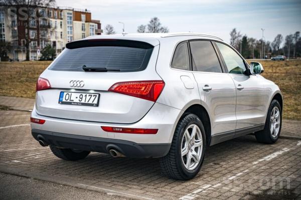 Pelēks Audi Q5 2009 Rīga, ar dzinēja tilpumu 3.00 L un nobraukumu 0 tūkst. km par 7990 €, foto 4 vietnē AUTOMOTO.COM.LV