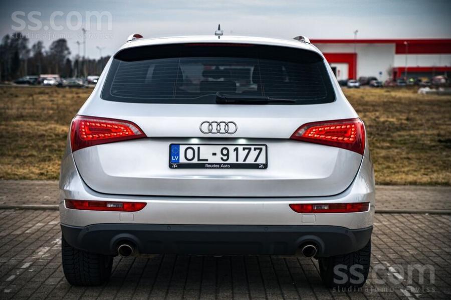 Grey Audi Q5 2009 in Riga, with an engine capacity of 3.00 L and mileage of 0 thousand km for 7990 €, photo 6 on AUTOMOTO.COM.LV