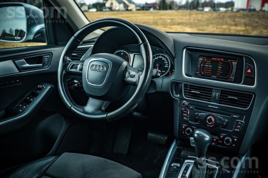 Grey Audi Q5 2009 in Riga, with an engine capacity of 3.00 L and mileage of 0 thousand km for 7990 €, photo 8 on AUTOMOTO.COM.LV