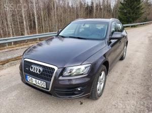 Grey Audi Q5 2009 in Talsi, with an engine capacity of 2.00 L and mileage of 287 thousand km for 11200 €, photo  on AUTOMOTO.COM.LV